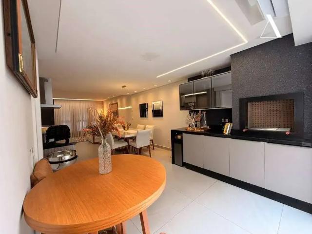 Casa / Sobrado para Locação em Joinville/SC América 3 Quartos