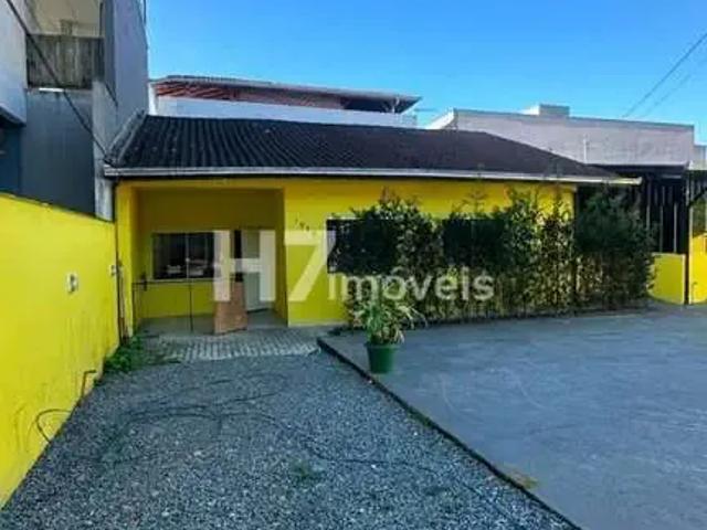 Casa / Sobrado para Locação em Joinville/SC Aventureiro