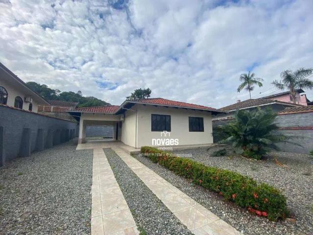 Casa / Sobrado para Locação em Joinville/SC Bom Retiro 2 Quartos