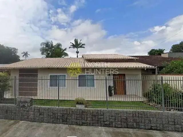 Casa / Sobrado para Locação em Joinville/SC Bom Retiro 3 Quartos