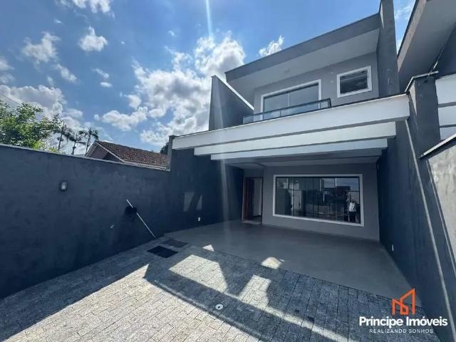 Casa / Sobrado para Locação em Joinville/SC Bom Retiro 3 Quartos