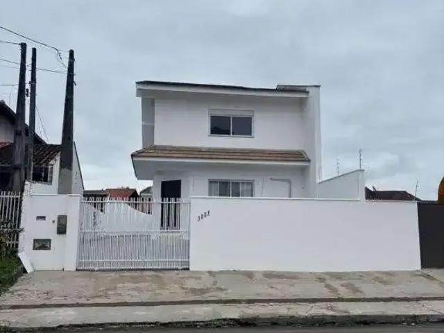 Casa / Sobrado para Locação em Joinville/SC Glória 3 Quartos