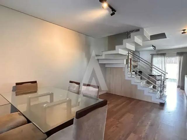 Casa / Sobrado para Locação em Joinville/SC Floresta 3 Quartos