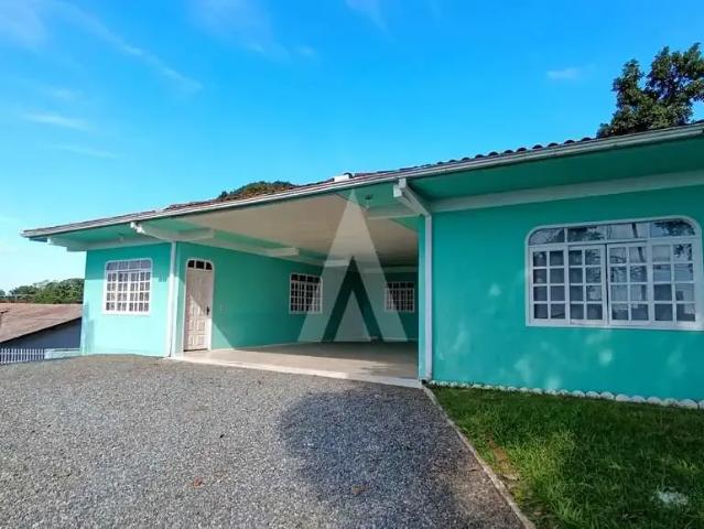 Casa / Sobrado para Locação em Joinville/SC Itaum