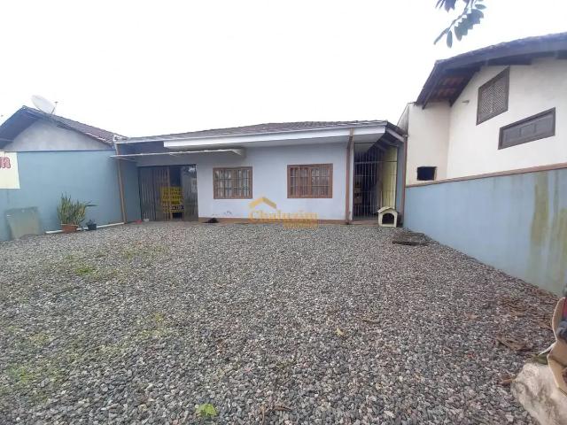Casa / Sobrado para Locação em Joinville/SC Jardim Iririú