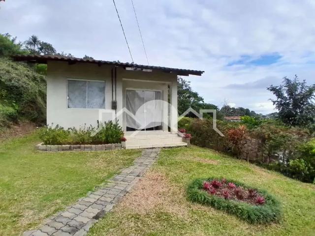 Casa / Sobrado para Locação em Joinville/SC Petrópolis 1 Quartos