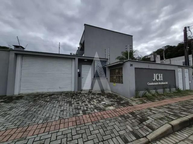 Casa / Sobrado para Locação em Joinville/SC Petrópolis 2 Quartos