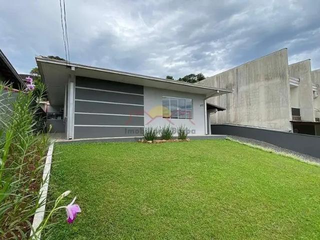 Casa / Sobrado para Locação em Joinville/SC Petrópolis 3 Quartos