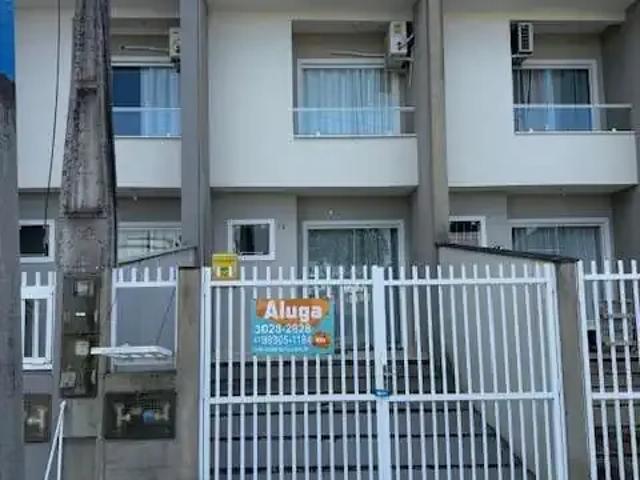 Casa / Sobrado para Locação em Joinville/SC Vila Nova 2 Quartos