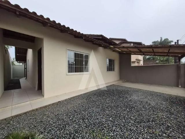 Casa / Sobrado para Locação em Joinville/SC Vila Nova 2 Quartos