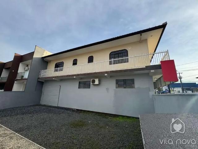 Casa / Sobrado para Locação em Joinville/SC Vila Nova 3 Quartos