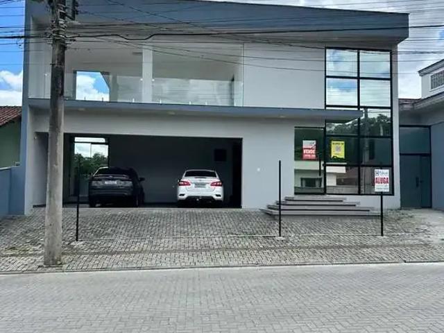 Casa / Sobrado para Locação em Joinville/SC Vila Nova 3 Quartos