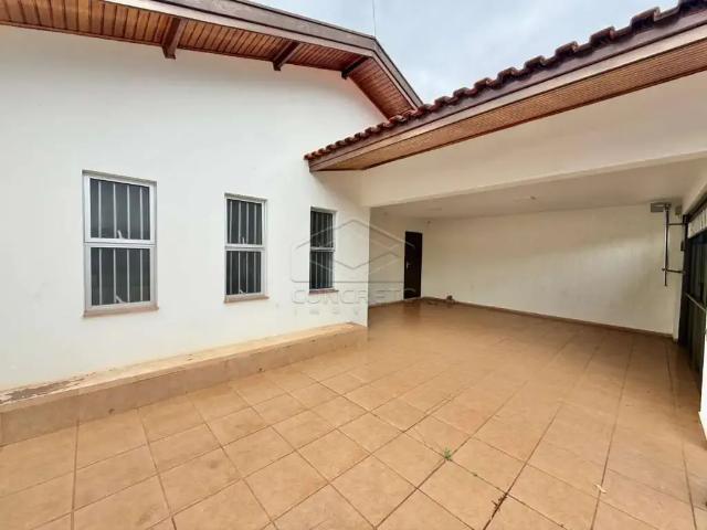 Casa / Sobrado para Locação em Jaú/SP Centro 4 Quartos