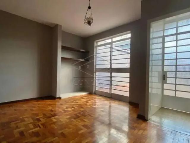 Casa / Sobrado para Locação em Jaú/SP Chácara Braz Miraglia 3 Quartos