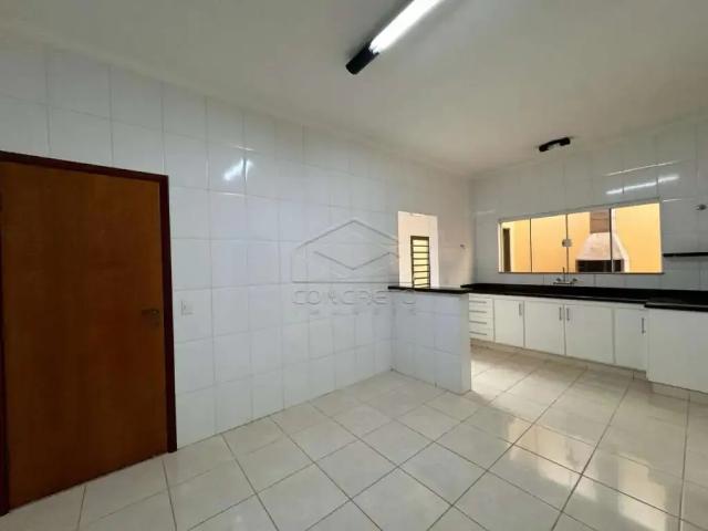 Casa / Sobrado para Locação em Jaú/SP Jardim Itamarati 3 Quartos