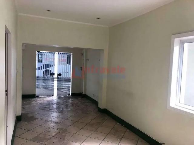 Casa / Sobrado para Locação em Jacareí/SP Centro 4 Quartos