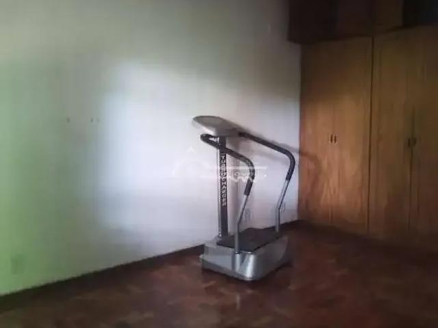 Casa / Sobrado para Locação em Jacareí/SP Centro 3 Quartos
