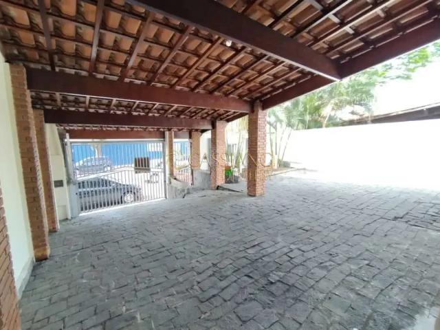 Casa / Sobrado para Locação em Jacareí/SP Jardim América 4 Quartos