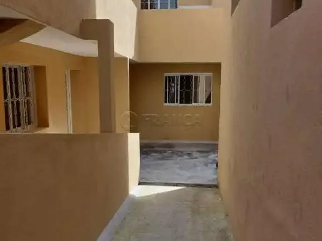 Casa / Sobrado para Locação em Jacareí/SP Jardim das Indústrias 1 Quartos