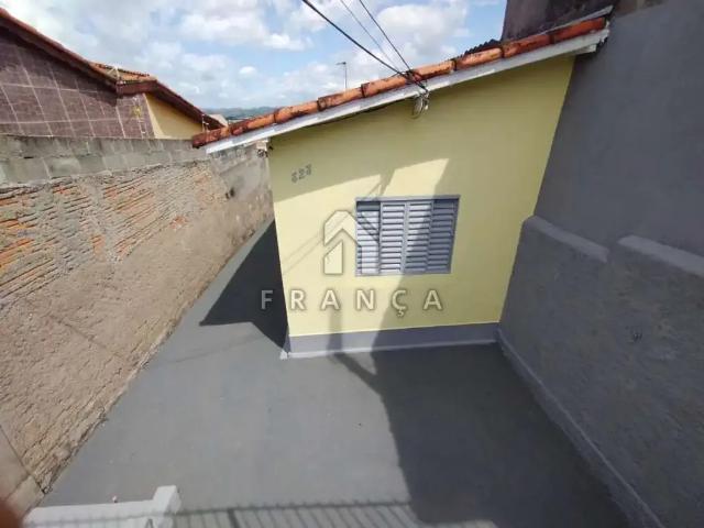 Casa / Sobrado para Locação em Jacareí/SP Jardim das Indústrias 2 Quartos