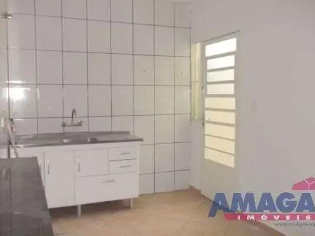 Casa / Sobrado para Locação em Jacareí/SP Jardim Luiza 2 Quartos