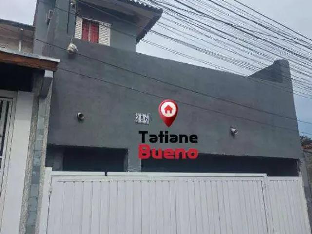Casa / Sobrado para Locação em Jacareí/SP Jardim Pitoresco 2 Quartos