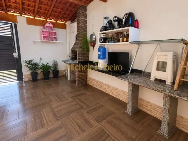 Casa / Sobrado para Locação em Jacareí/SP Jardim São Luiz 2 Quartos