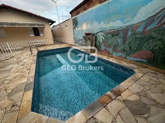 Casa / Sobrado para Locação em Jacareí/SP Jardim Santa Maria 2 Quartos