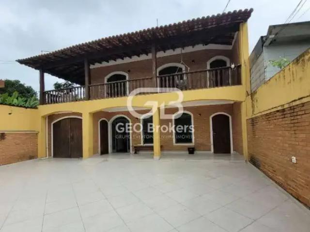 Casa / Sobrado para Locação em Jacareí/SP Jardim Santa Maria 3 Quartos
