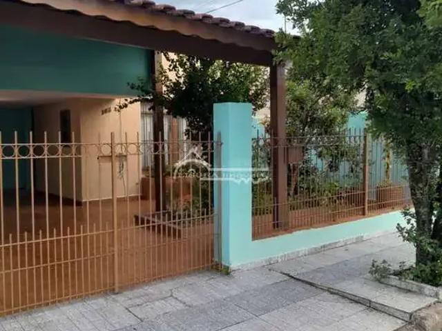 Casa / Sobrado para Locação em Jacareí/SP Jardim Santa Maria 3 Quartos
