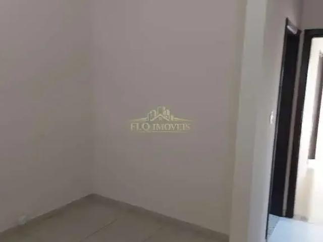 Casa / Sobrado para Locação em Jacareí/SP Jardim Santa Maria 3 Quartos