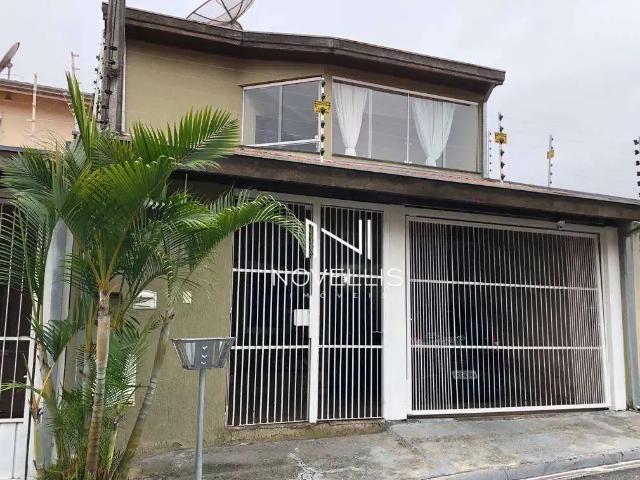 Casa / Sobrado para Locação em Jacareí/SP Loteamento Villa Branca 4 Quartos