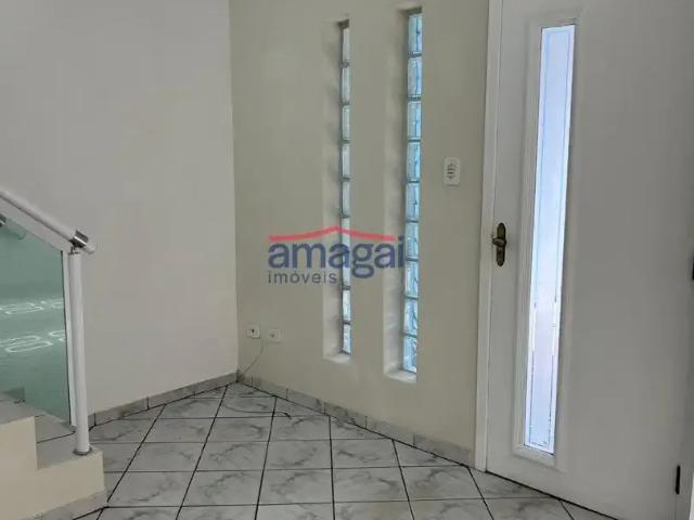 Casa / Sobrado para Locação em Jacareí/SP Parque Brasil 4 Quartos