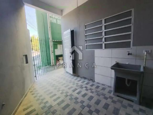 Casa / Sobrado para Locação em Jacareí/SP Parque Imperial 2 Quartos