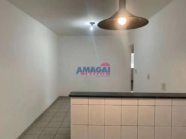 Casa / Sobrado para Locação em Jacareí/SP Vila Machado 2 Quartos