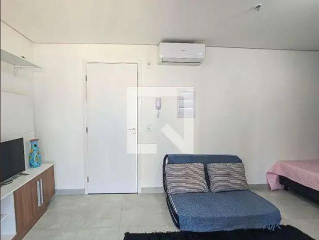 Casa / Sobrado para Locação em Jacareí/SP Vila Nova Aliança 2 Quartos