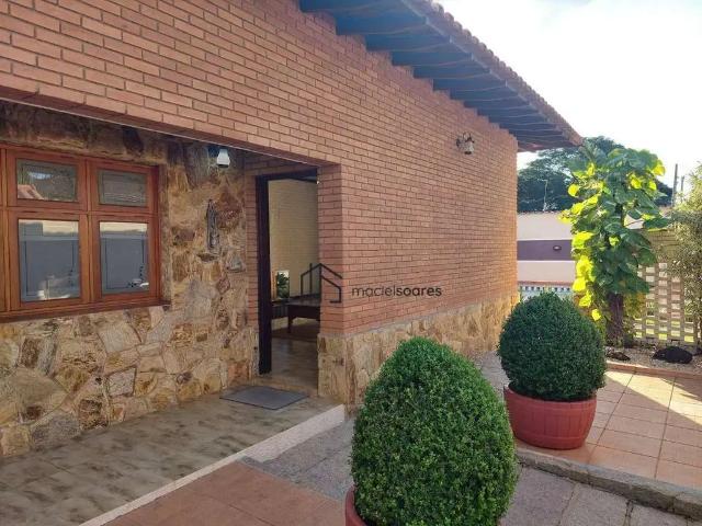Casa / Sobrado para Locação em Jaguariúna/SP Nova Jaguariúna 3 Quartos