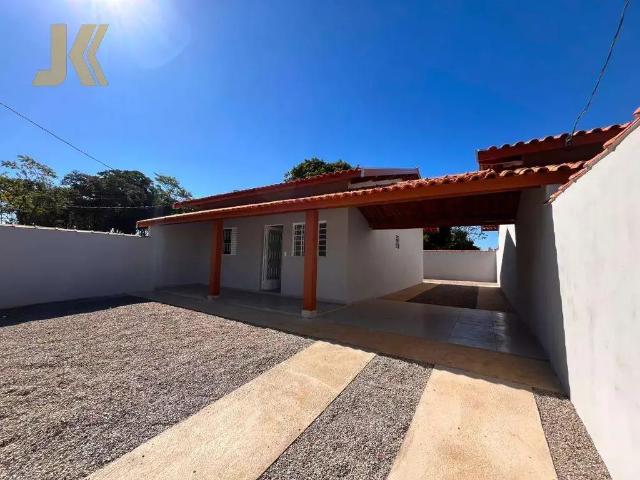 Casa / Sobrado para Locação em Jaguariúna/SP Chácara Recreio Floresta 2 Quartos