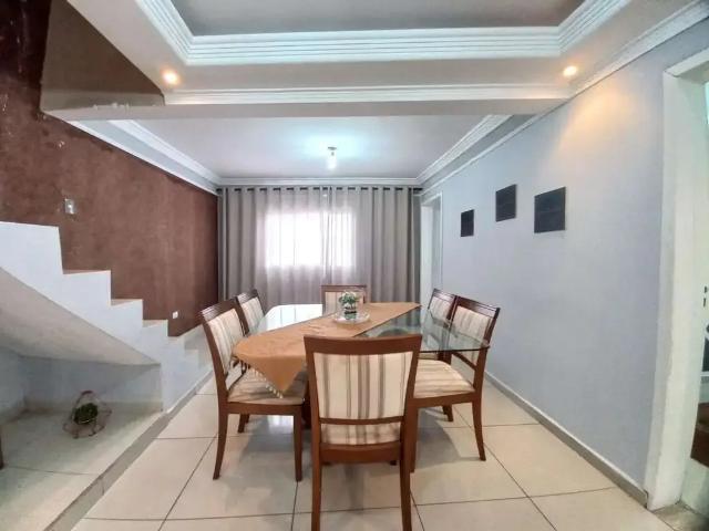 Casa / Sobrado para Locação em Jandira/SP Jardim Gabriela II 4 Quartos