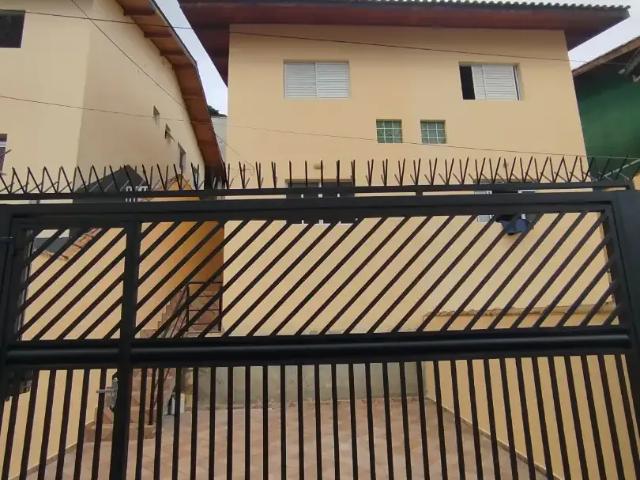 Casa / Sobrado para Locação em Jandira/SP Vila Eugênia 3 Quartos