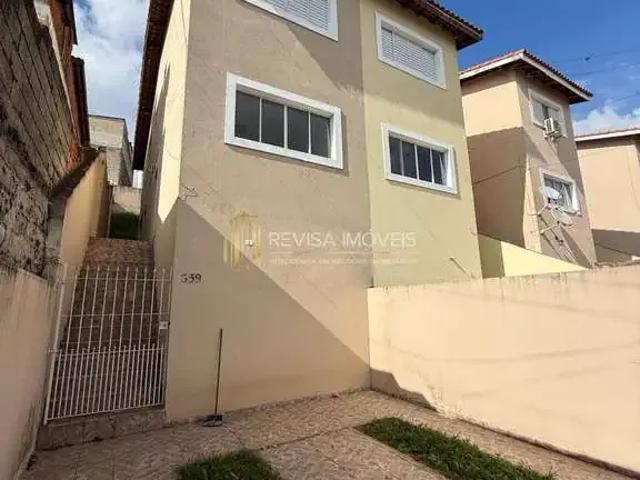Casa / Sobrado para Locação em Jandira/SP Vila Santa Rosa 3 Quartos