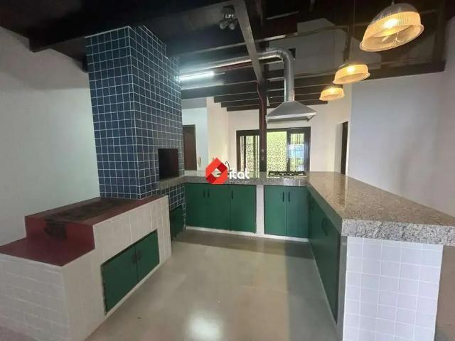 Casa / Sobrado para Locação em Jaraguá do Sul/SC Vila Baependi 2 Quartos