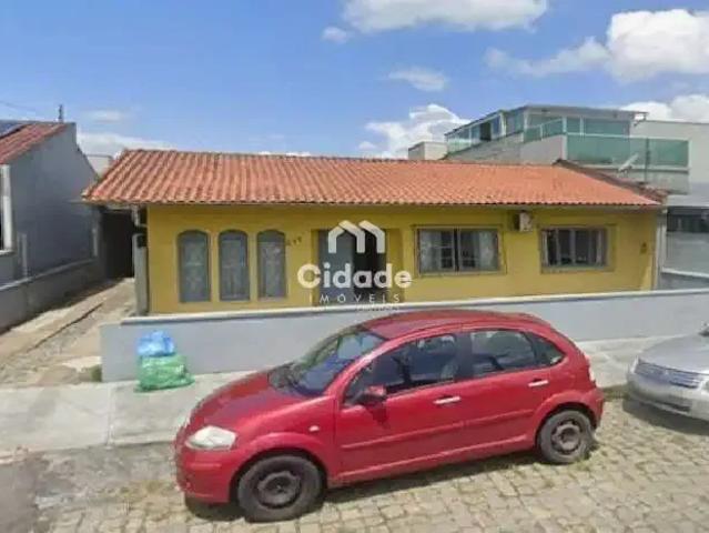 Casa / Sobrado para Locação em Jaraguá do Sul/SC Centenário 3 Quartos