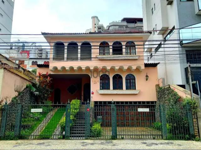 Casa / Sobrado para Locação em Juiz de Fora/MG Bom Pastor 4 Quartos