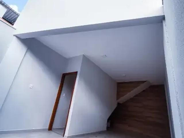 Casa / Sobrado para Locação em Juiz de Fora/MG São Pedro 2 Quartos