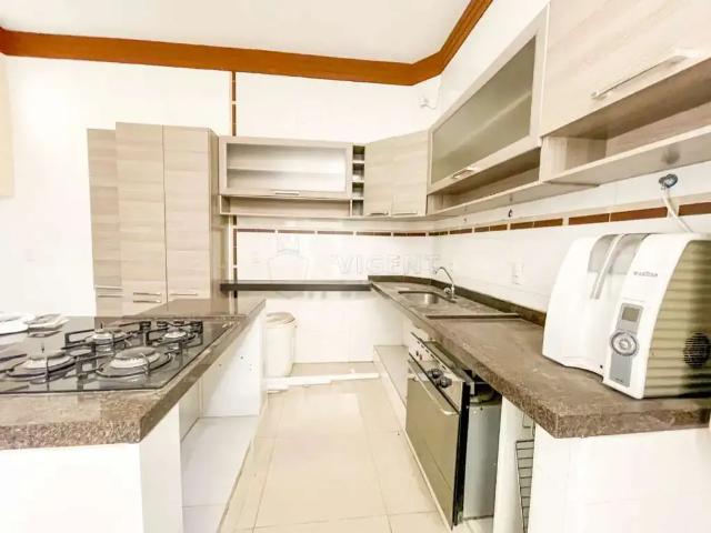 Casa / Sobrado para Locação em Jundiaí/SP Bela Vista 4 Quartos