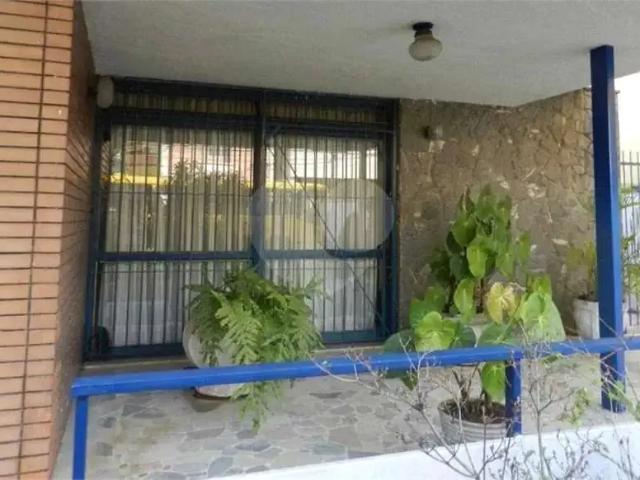 Casa / Sobrado para Locação em Jundiaí/SP Centro 7 Quartos