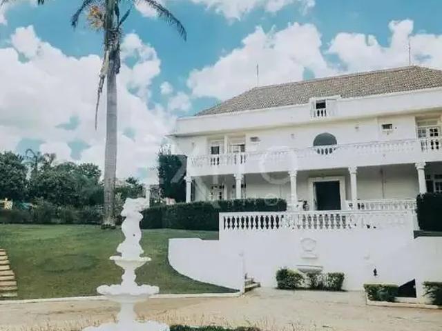 Casa / Sobrado para Locação em Jundiaí/SP Fazenda Campo Verde 10 Quartos
