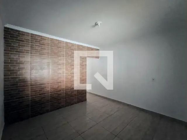 Casa / Sobrado para Locação em Jundiaí/SP Jardim das Tulipas 2 Quartos