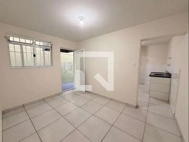 Casa / Sobrado para Locação em Jundiaí/SP Jardim do Lago 1 Quartos